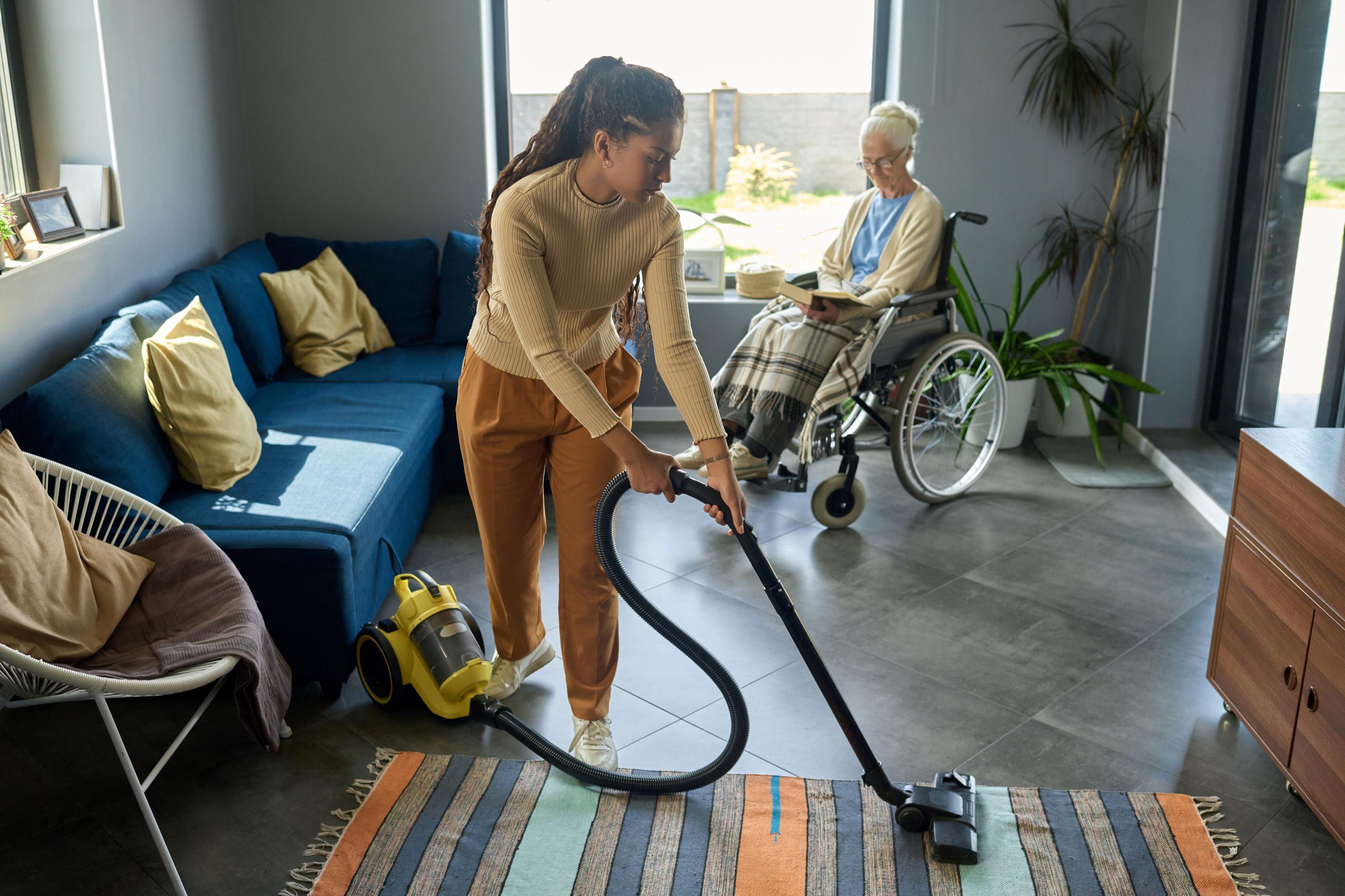 5 Signs Your Family Needs Professional Home Care in Orange County
